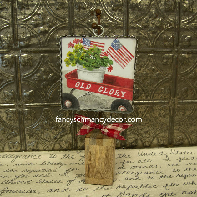 Mini Patriotic Wagon Print by The Round Top Collection – FancySchmancyDecor