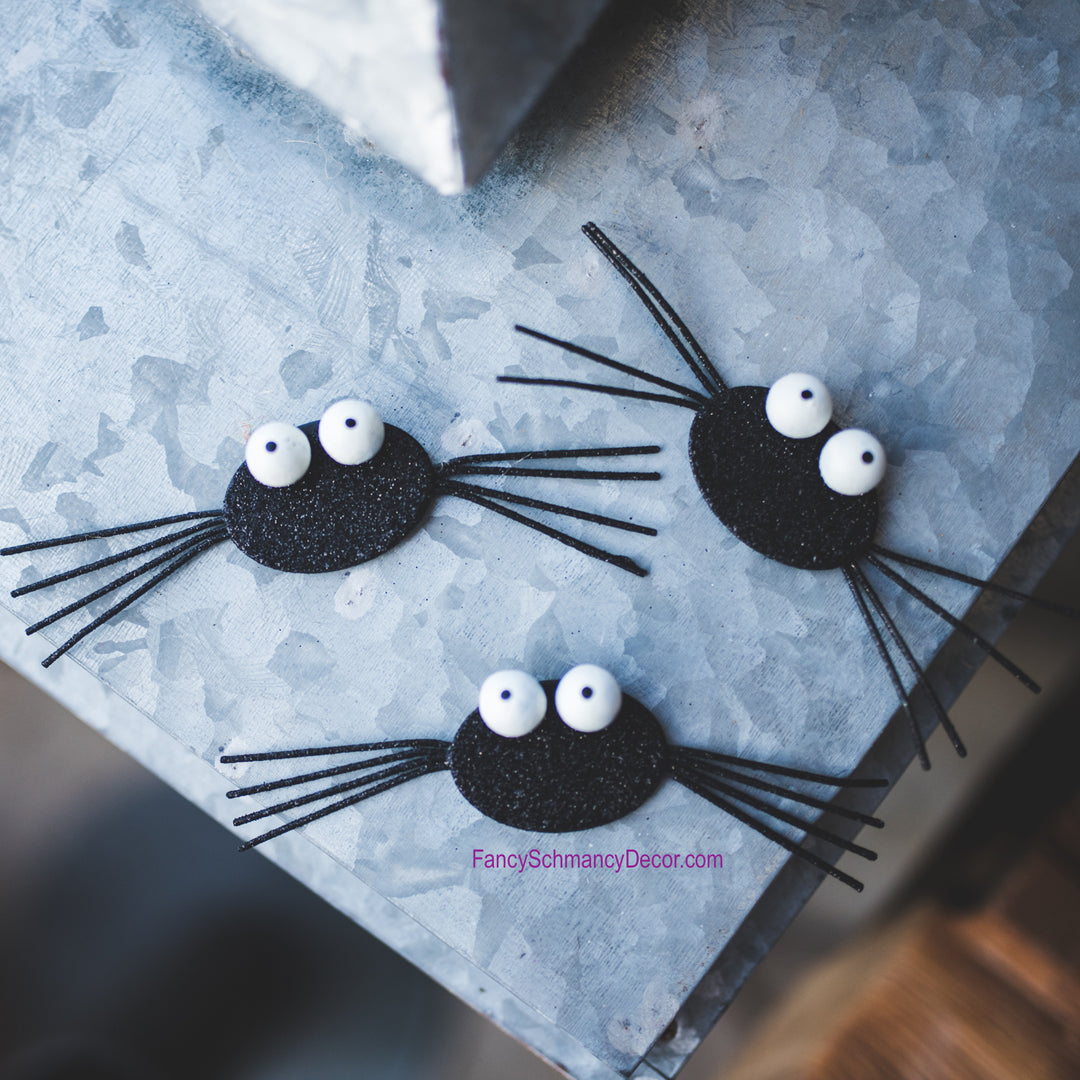 Spider Magnet by The Round Top Collection F16072 – FancySchmancyDecor